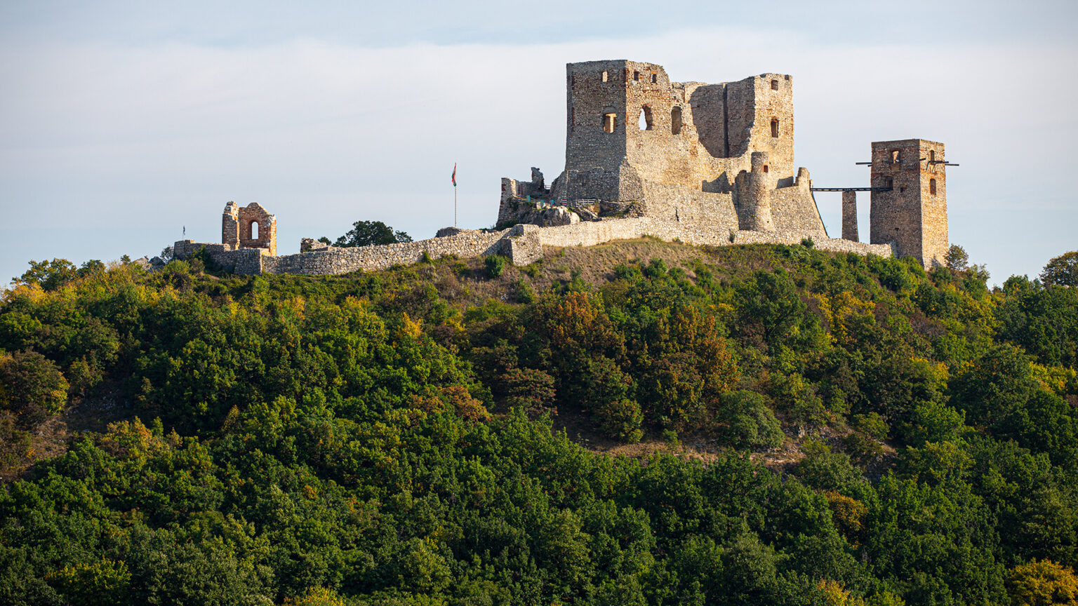 15 Gyönyörű Magyar Vár | Várak Magyarországon - Mira Magazin